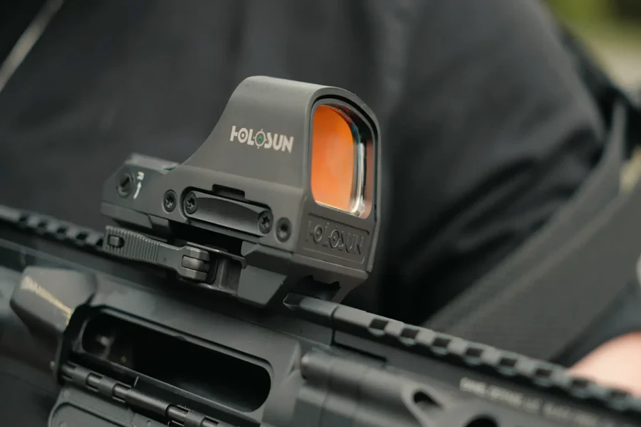 Best Holosun Optics: Red Dots For Rifles, Pistols, & Shotguns [Guide]